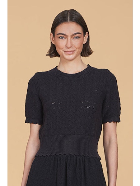 Olivia by Livro Hannah Sweater in Black – Poppy's of Atlanta